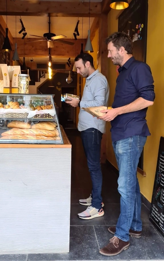 Coffee & bakery shop of La Boulangerie Francaise in Hue central area - IECD Vietnam
